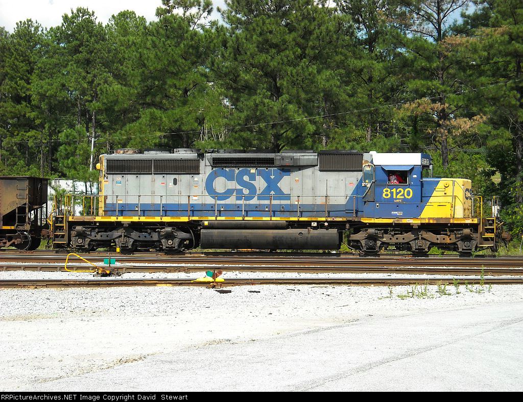 CSX SD40-2 8120